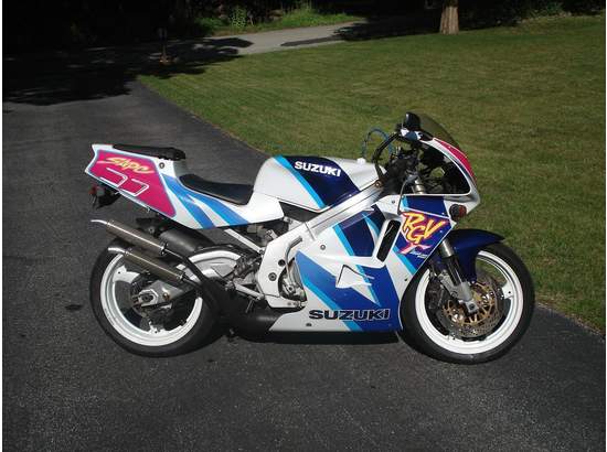 Short But Sweet: Titled 1992 Suzuki RGV250 VJ22 - Rare SportBikesForSale