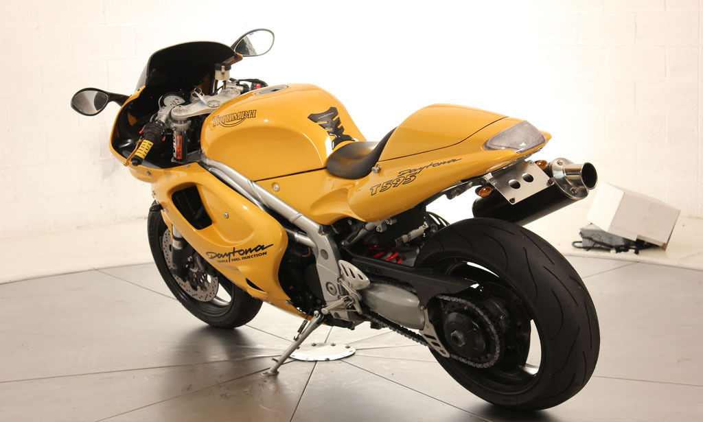 1990's Budget Britbike: 1997 Triumph Daytona T595 - Rare SportBikesForSale