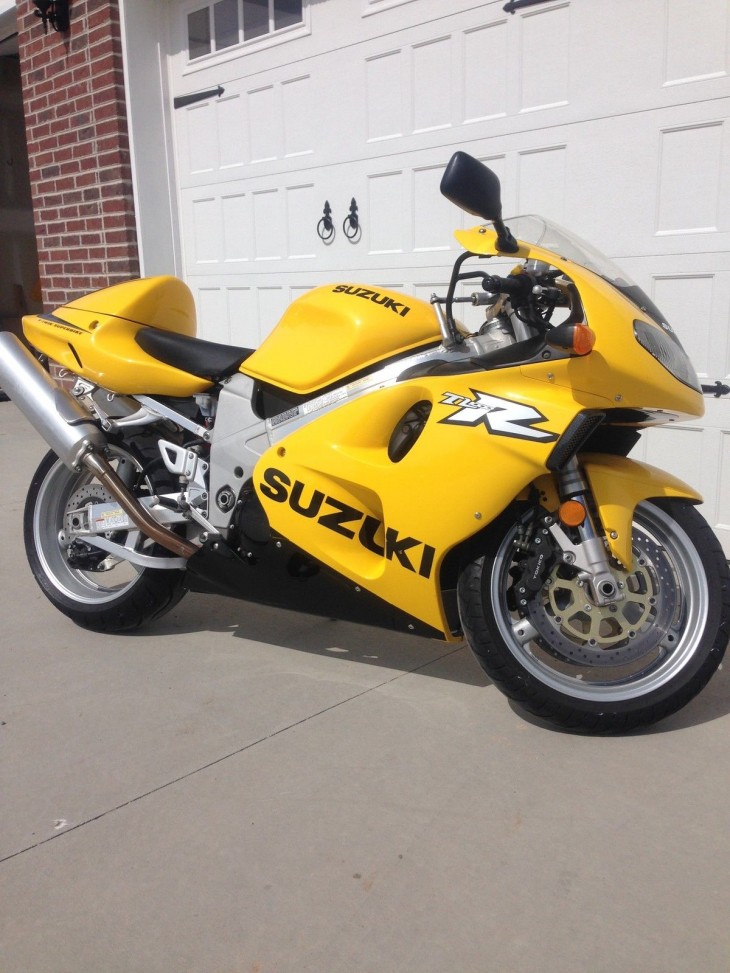 Don't Panic!: 2001 Suzuki TL1000R - Rare SportBikesForSale