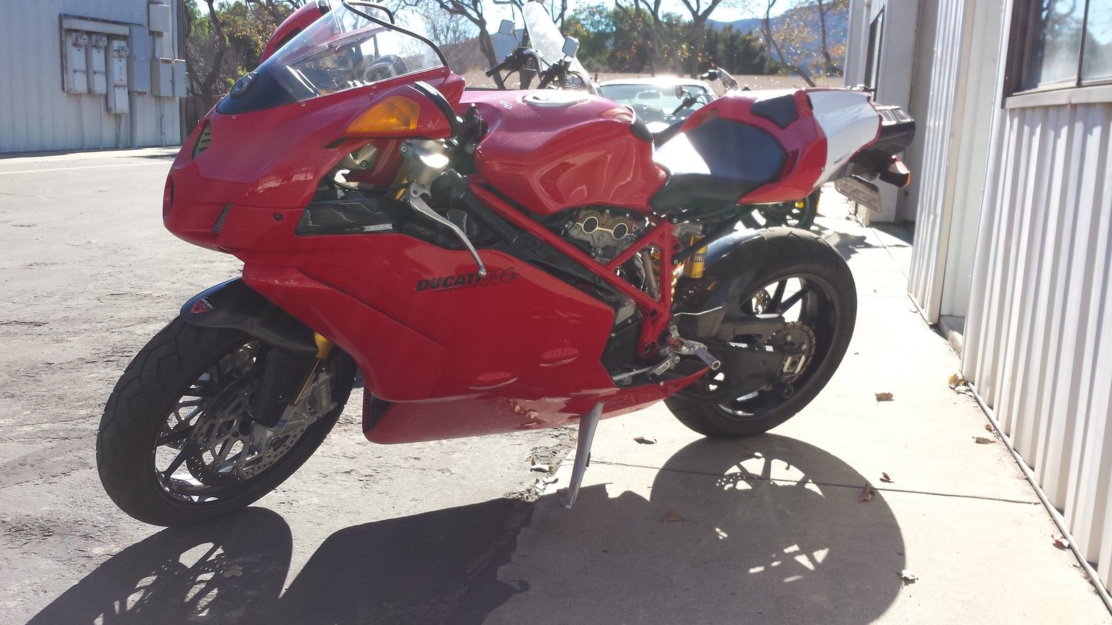 It's gRRRReat! 2005 Ducati 999R - Rare SportBikesForSale