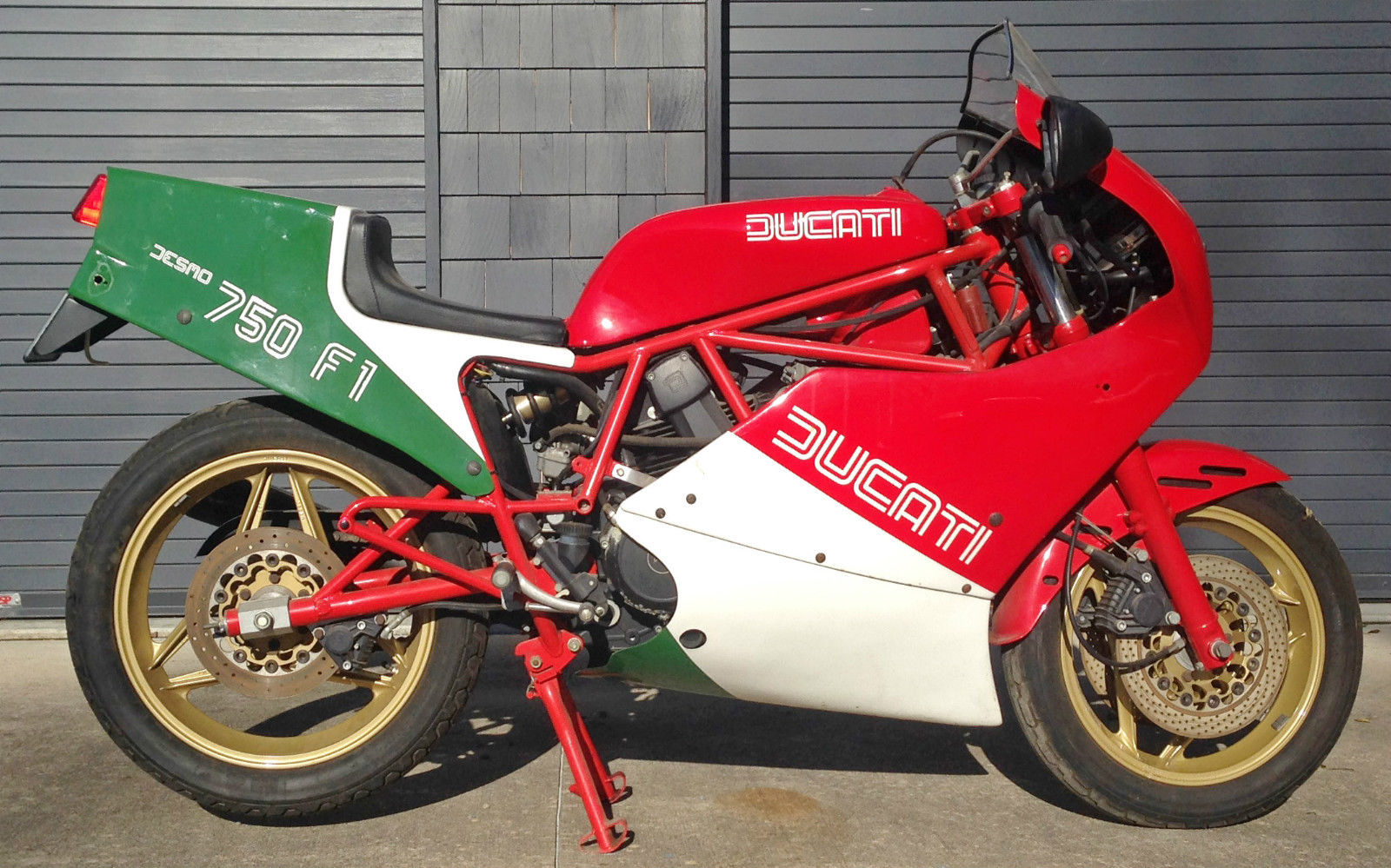 Three Cheers for the Red, White and well, Green - 3 Ducati 750 F1's ...