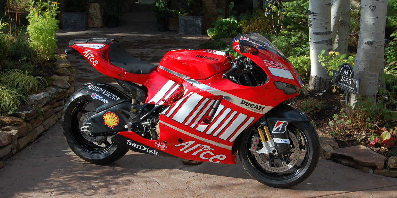 Double Desmo: Multiple 2008 Ducati Desmosedici D16RR - Rare ...