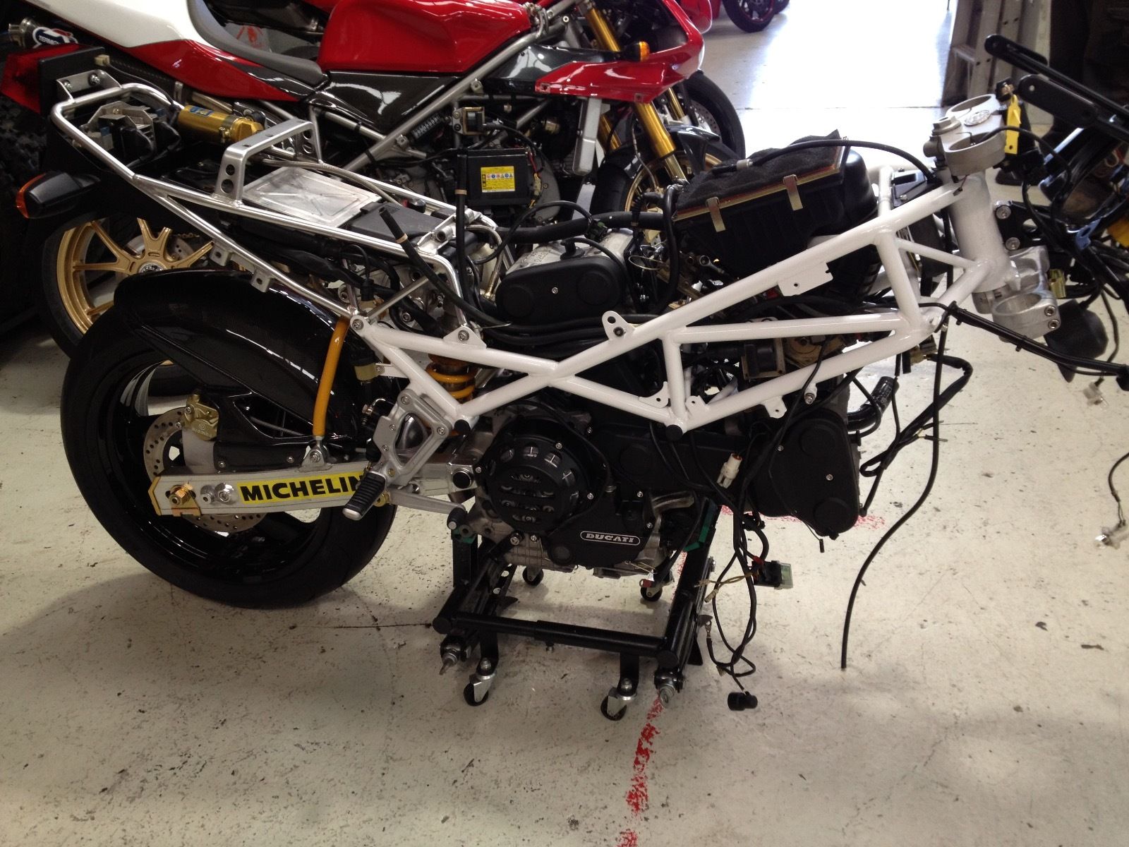 201600302 1992 ducati 888 sp4 right unfaired - Rare SportBikesForSale