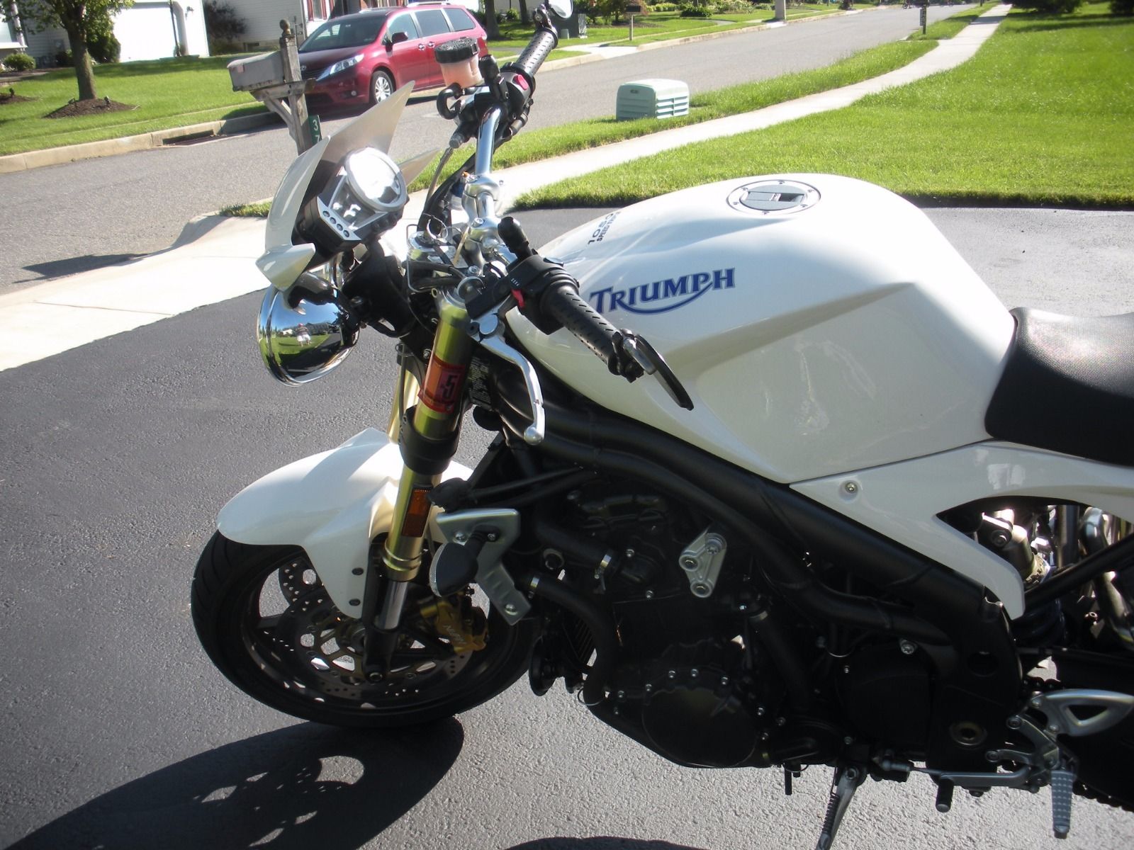 20160611 2006 triumph speed triple left grip - Rare SportBikesForSale