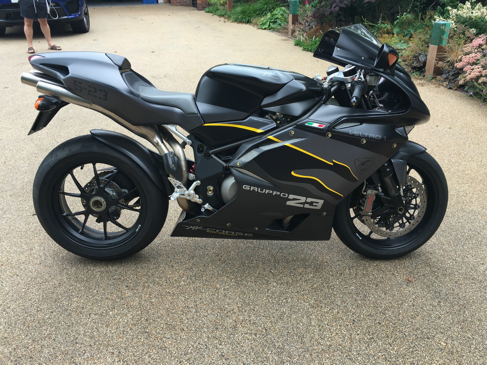 Jet Fighter Replica: 2006 MV Agusta F4 1000 Veltro Strada for Sale ...