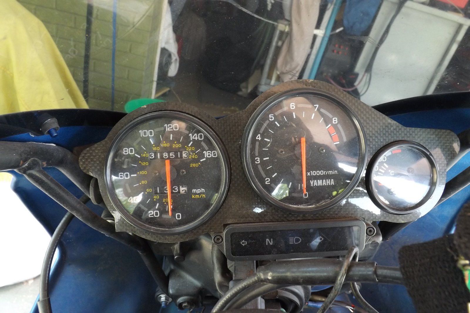 Super-Sporty - 1996 Yamaha TRX-850 - Rare SportBikesForSale