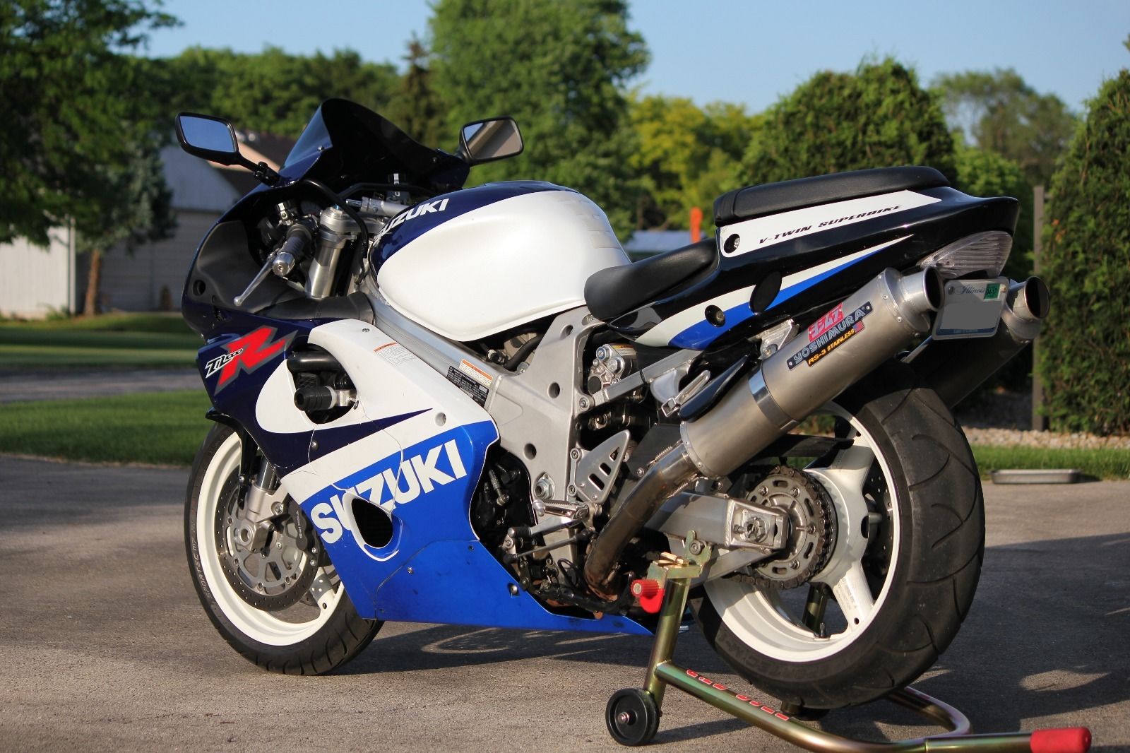 The Beast Below: 2001 Suzuki TL1000R - Rare SportBikesForSale