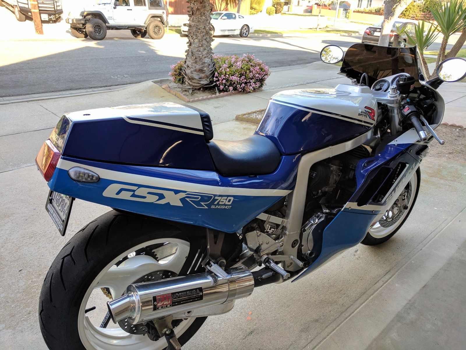 Slingshot My Heart: 1988 Suzuki GSX-R750 for Sale - Rare SportBikesForSale