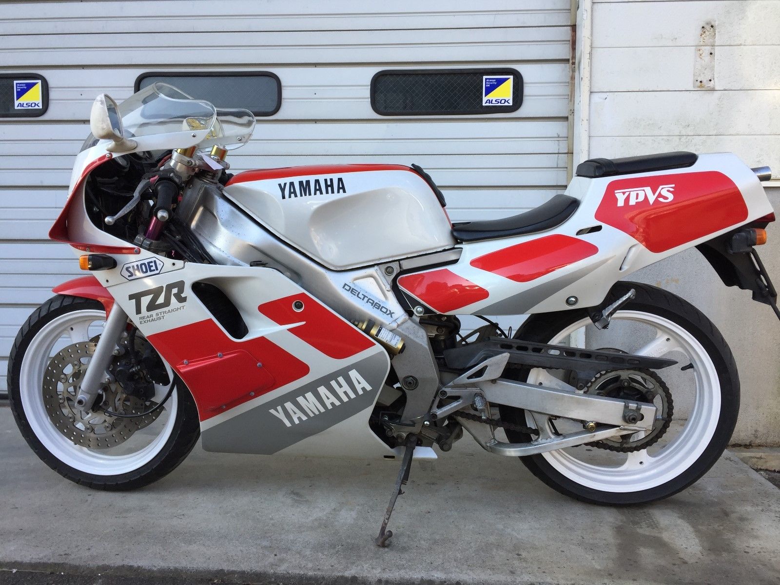 Hat on Backwards: 1989 Yamaha TZR250 3MA for Sale - Rare SportBikesForSale