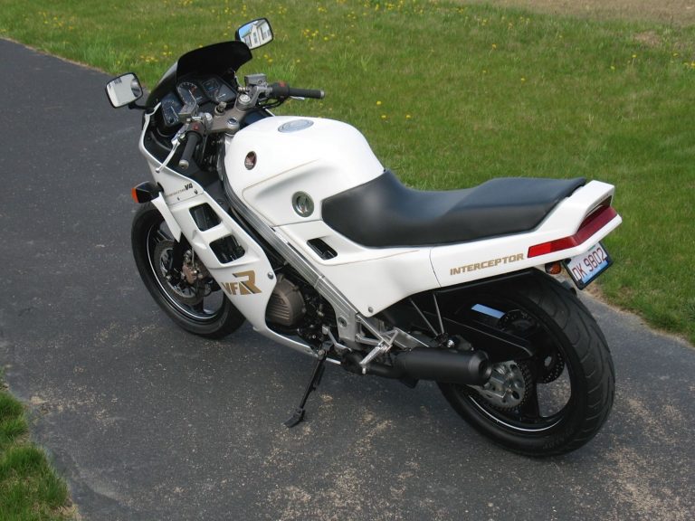 Polished V4 - 1987 Honda VFR700F Interceptor - Rare SportBikesForSale