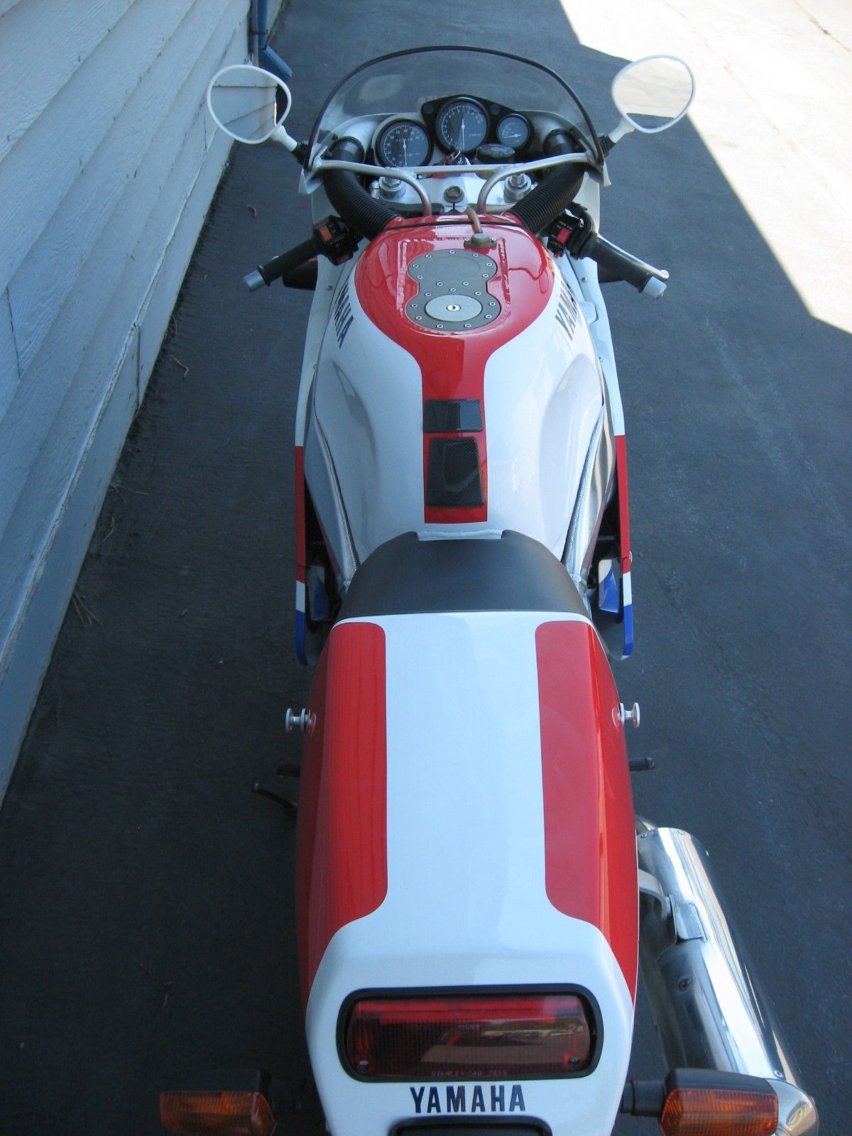 20171012 1989 yamaha fzr750r ow01 rear - Rare SportBikesForSale