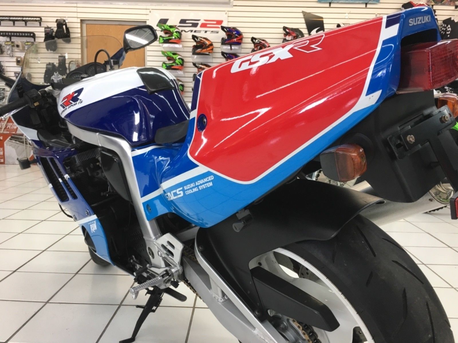 Very Rare Slingshot: 1989 Suzuki GSX-R750RK for Sale - Rare ...