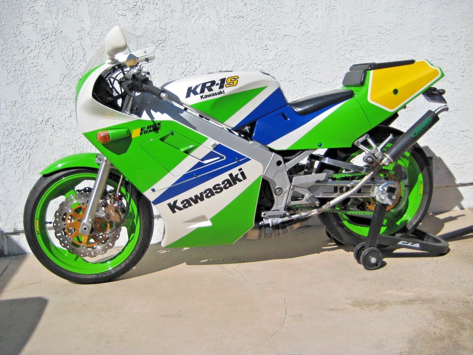 1990 Kawasaki KR-1S L Side - Rare SportBikesForSale