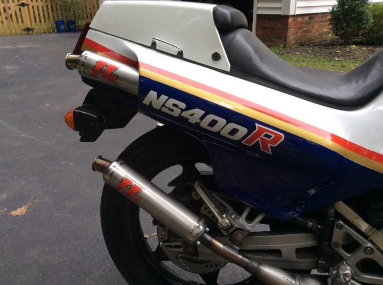 Cutting Edge: 1985 Rothmans Honda NS400R for Sale - Rare SportBikesForSale