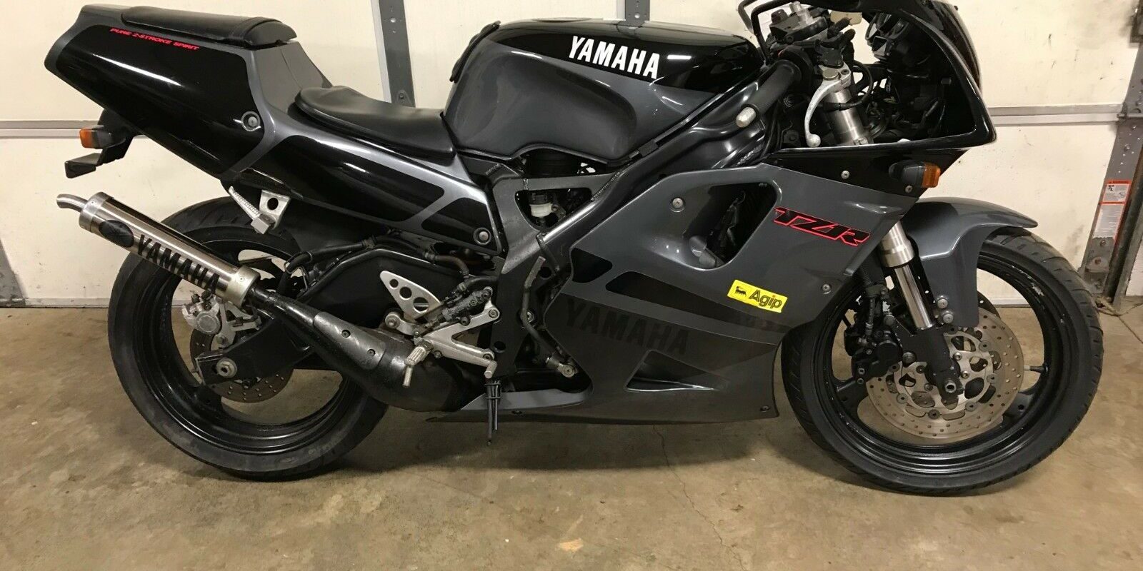 Smoky half-pint: 1991 Yamaha TZR250 - Rare SportBikesForSale