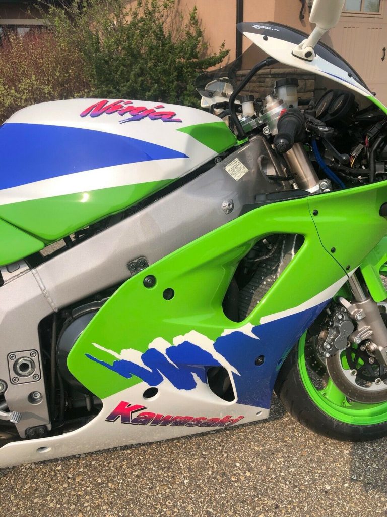 Racier Ninja: 1993 Kawasaki ZXR750R M - Rare SportBikesForSale
