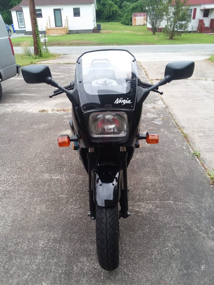 20190809 1994 kawasaki ninja zx600c front - Rare SportBikesForSale