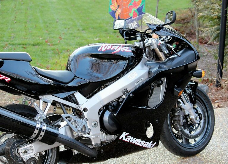 Dark Horse - 1996 Kawasaki Ninja ZX-7R with just 5,800 miles ! - Rare ...