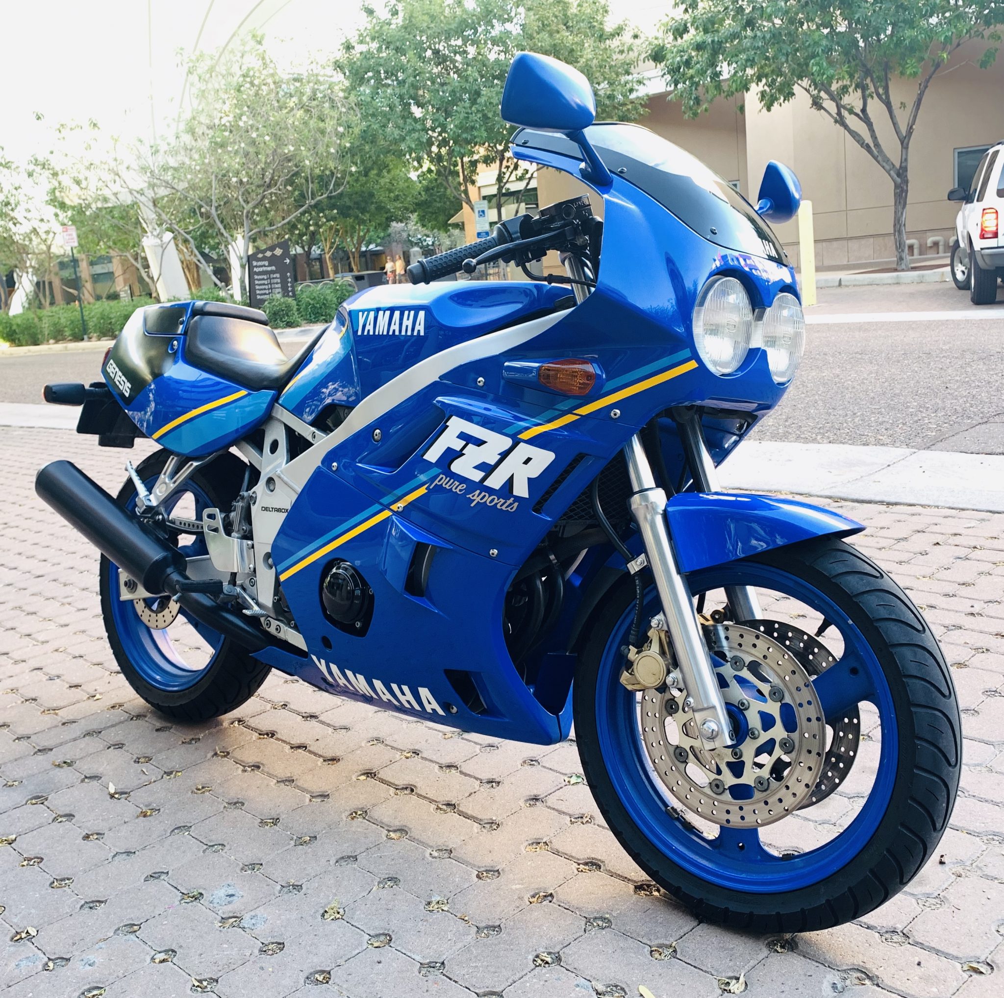 Featured Listing: 1987 Yamaha FZR400 in Arizona - Rare SportBikesForSale