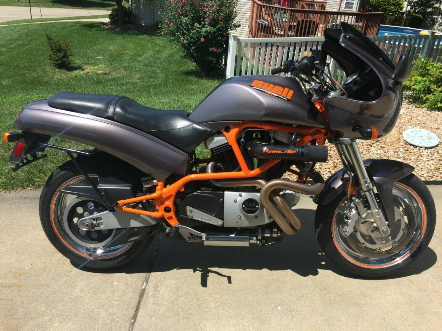 WannaBe(emer) - 2002 Buell S3T Thunderbolt - Rare SportBikesForSale