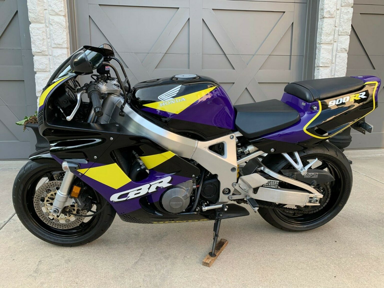 Purple Reign - 1994 Honda CBR900RR Fireblade - Rare SportBikesForSale