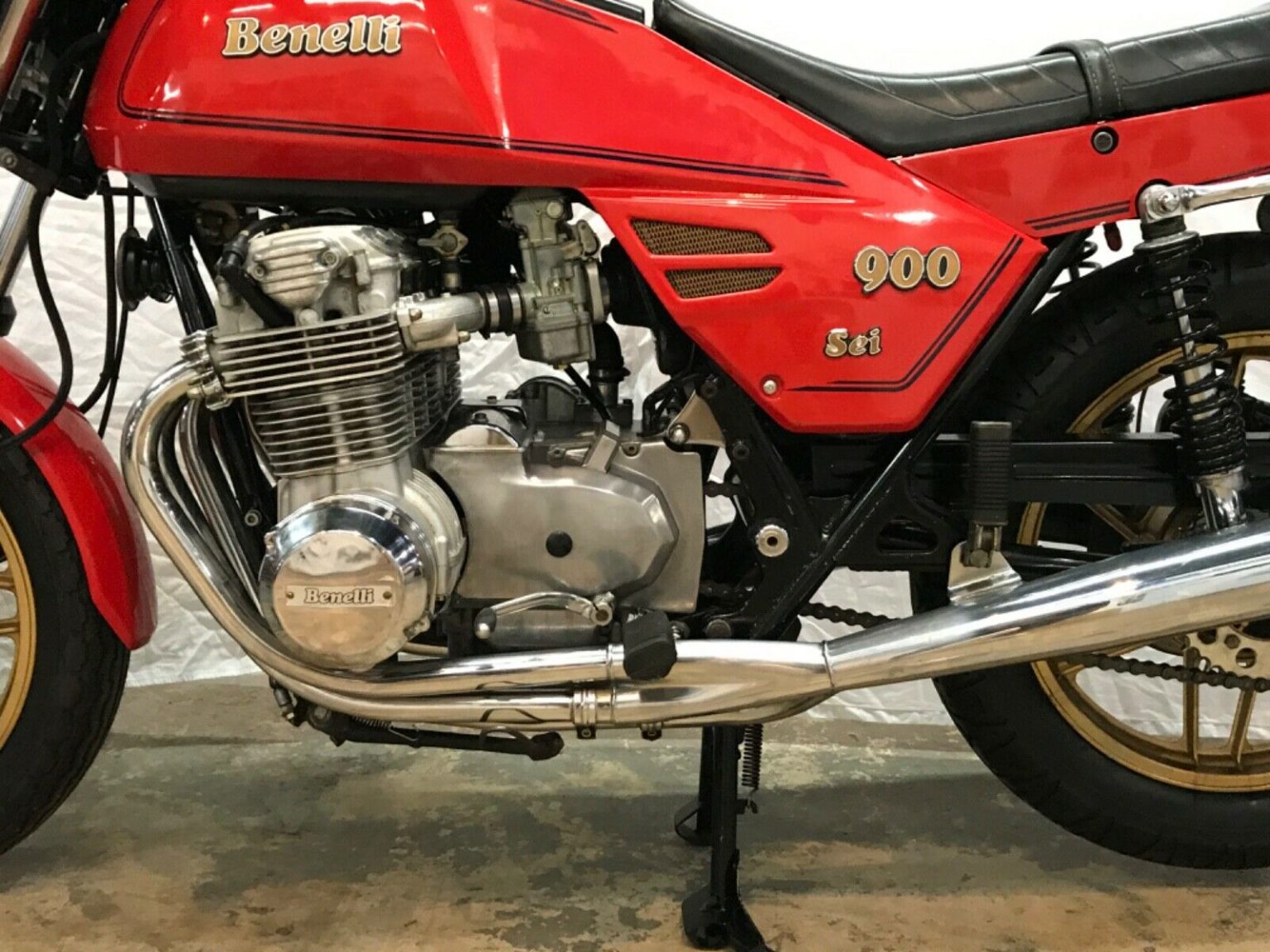 20201116 1983 benelli 900 sei left engine - Rare SportBikesForSale