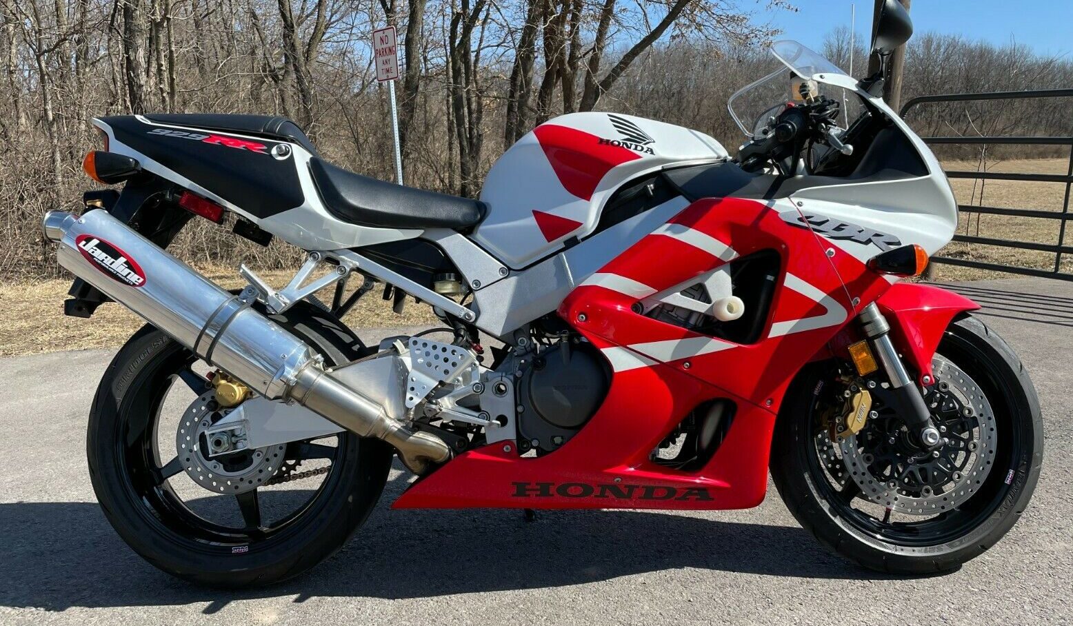 Middle Child - 2000 Honda CBR929RR - Rare SportBikesForSale