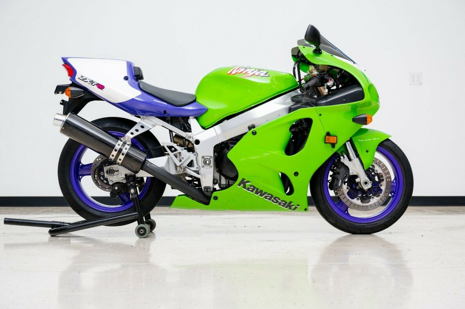 ZX-7RR Archives - Rare SportBikes For Sale