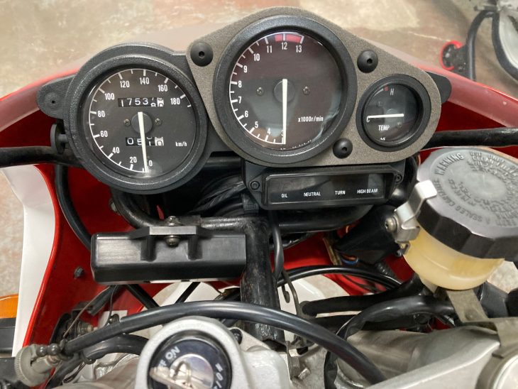Featured Listing: All Original 1990 Yamaha TZR 250 SP - Rare ...