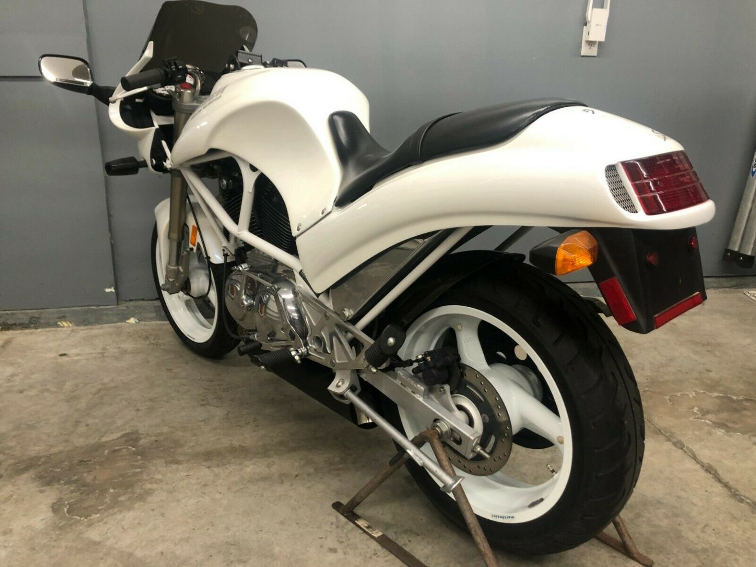 Ice Storm - 1995 Buell S2 Thunderbolt with 4,050 Miles ! - Rare ...