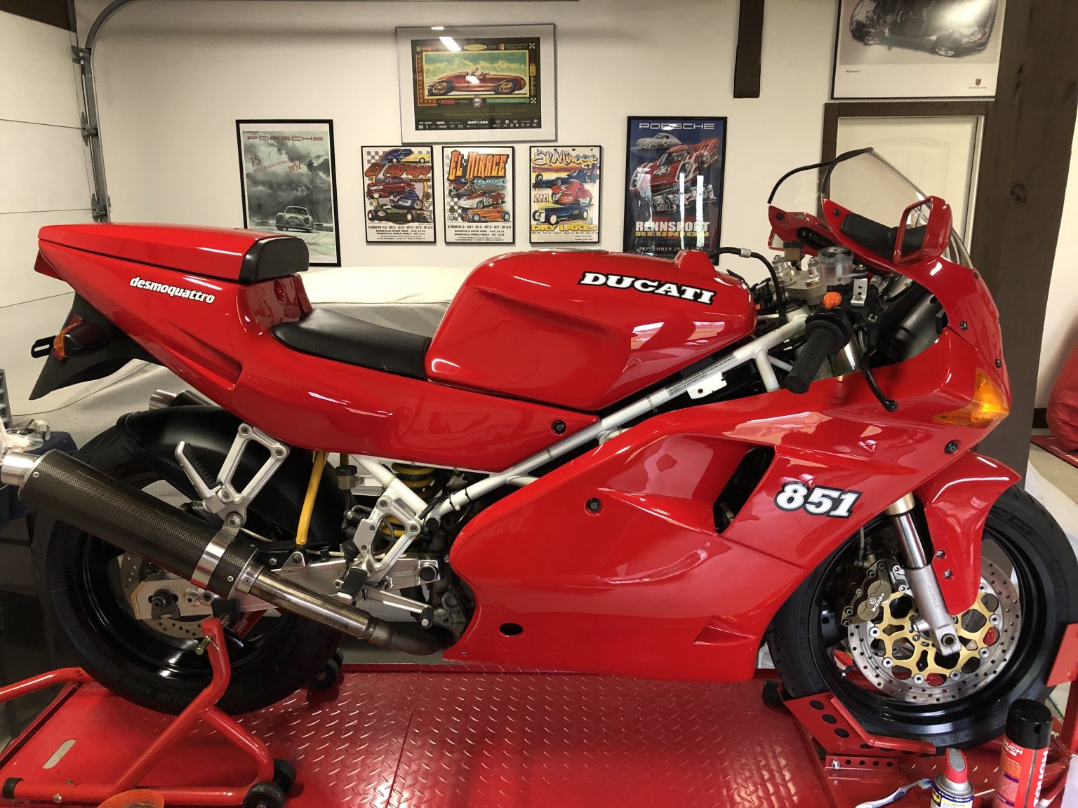 Strada-rific: 1992 Ducati 851 - Rare SportBikesForSale