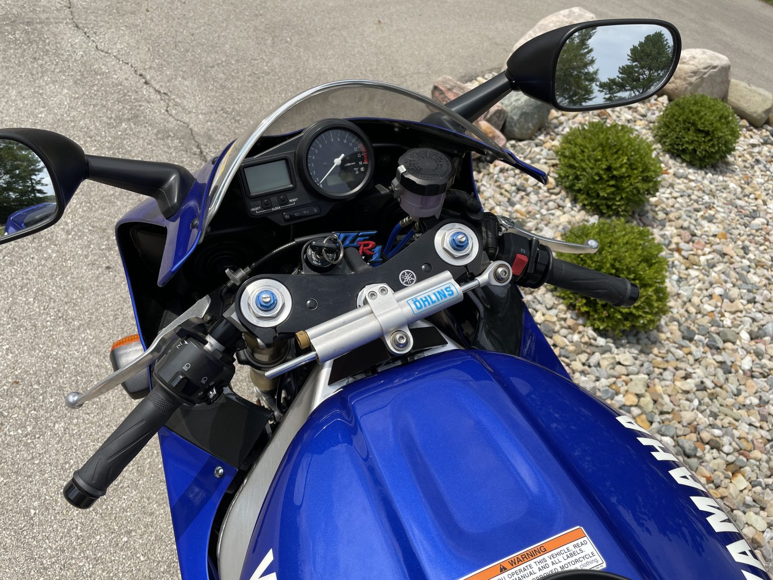 20220821 1998 yamaha yzf r-1 cockpit - Rare SportBikesForSale