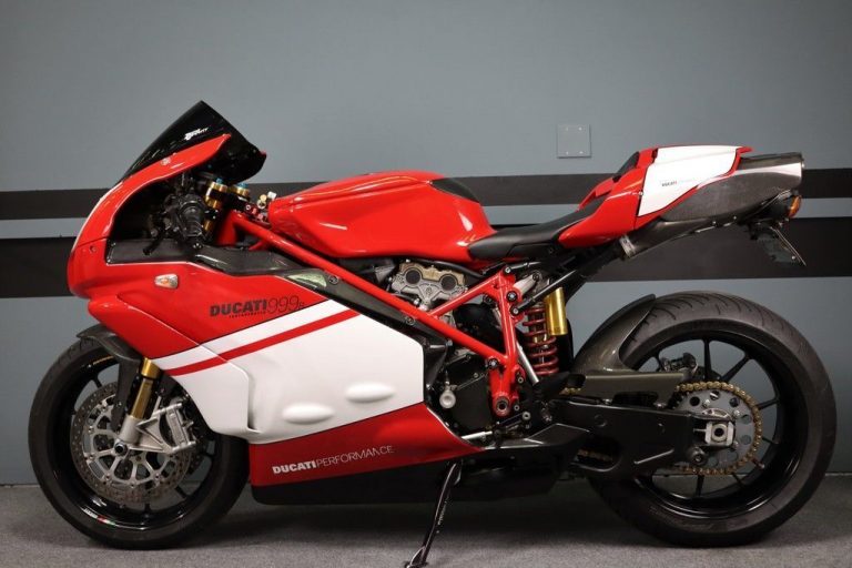 Polyphemus - 2005 Ducati 999R - Rare SportBikesForSale