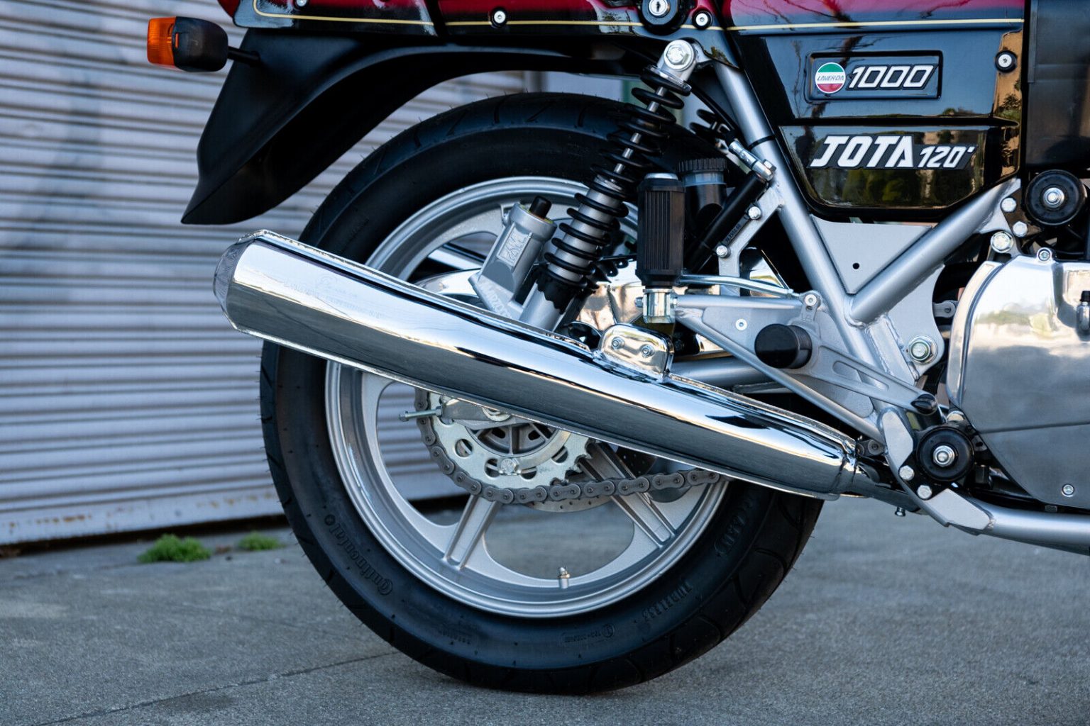 20221015 1983 laverda jota 1000 right rear wheel - Rare SportBikesForSale