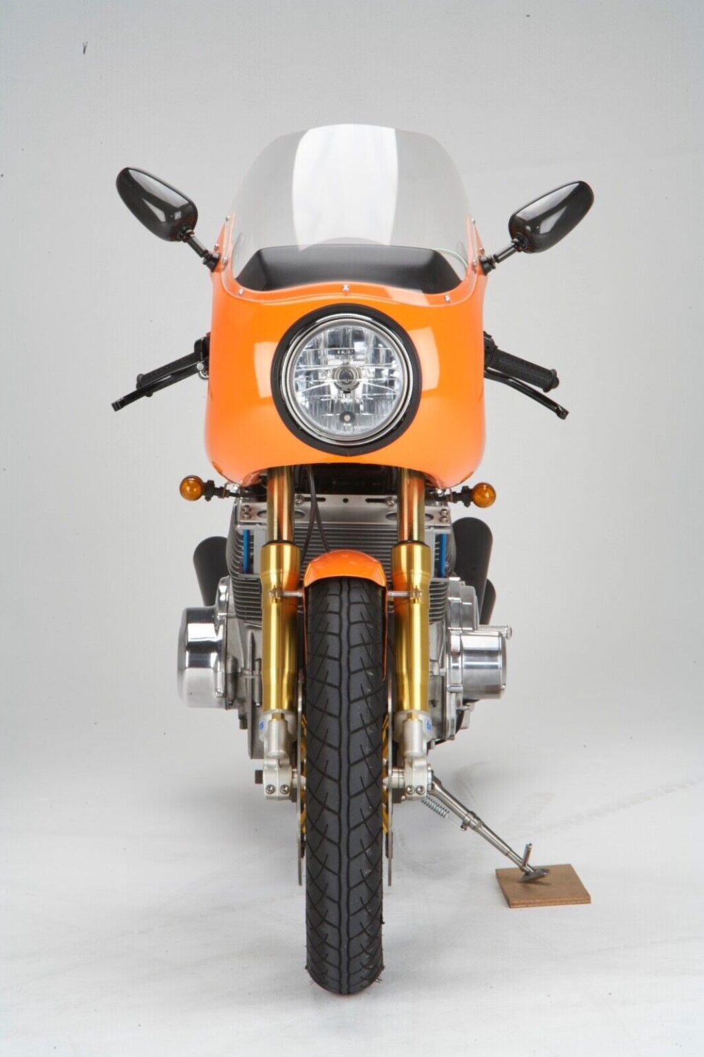 Unbearable Lightness - 1983 Laverda 1000 RGS Muramaya Special - Rare ...