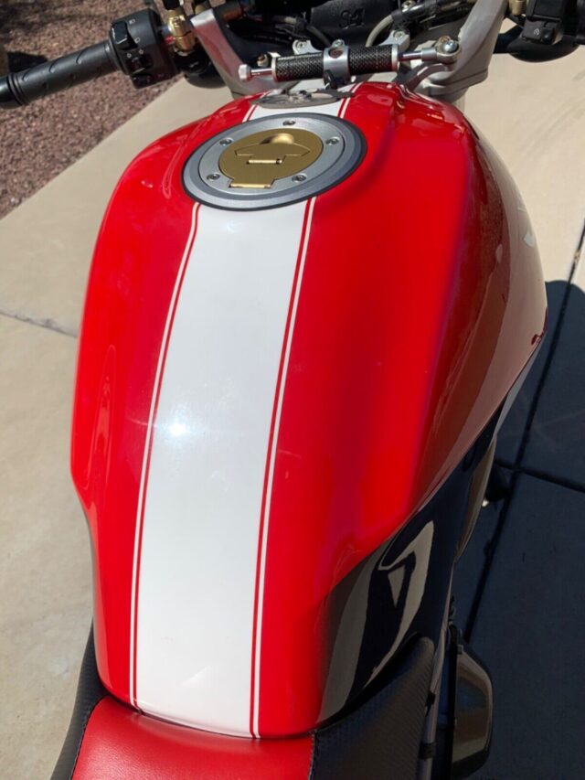 20230923 2002 ducati monster s4 fogarty right tank - Rare SportBikesForSale