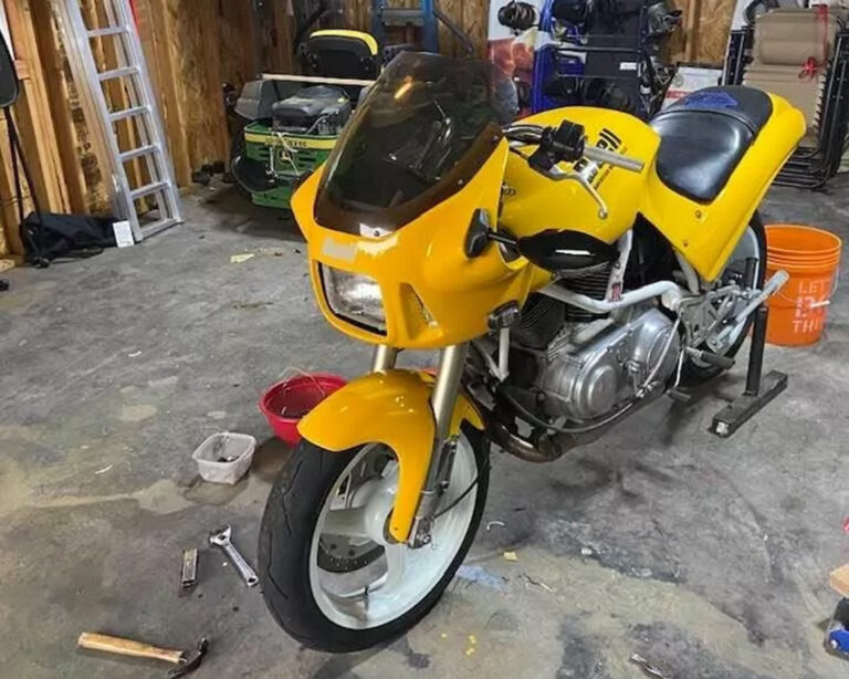 Rattle and Shake: 1995 Buell S2 Thunderbolt for Sale - Rare ...