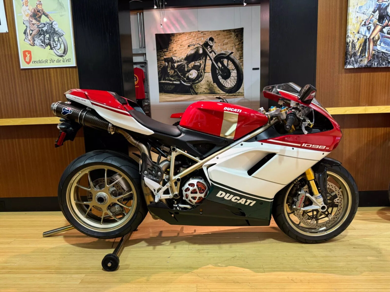 Fly the Flag: 2007 Ducati 1098S Tricolore for Sale - Rare SportBikesForSale