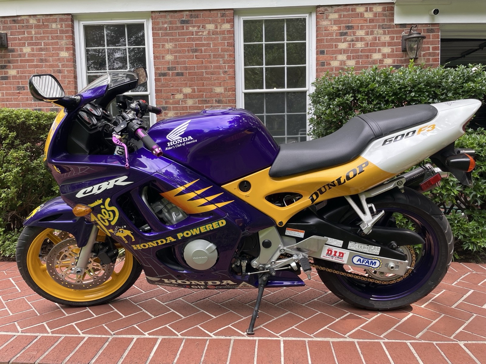 Smoke 'Em if Ya Got 'Em: 1998 Honda CBR600 F3 Smokin' Joe's Replica for ...
