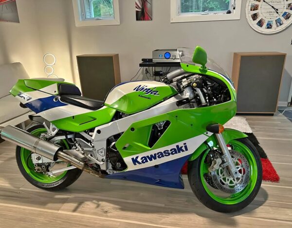 Going Upstate: 1989 Kawasaki ZX750 H1 Ninja - Rare SportBikesForSale